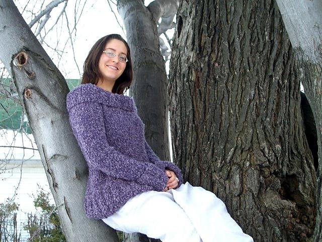 Ravelry: Lilac Fizz Pullover pattern by Desolated Rose