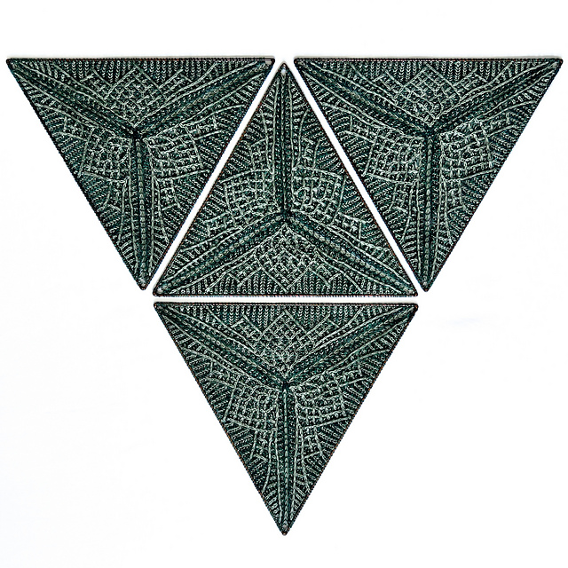 Ravelry: Ice Mountain Triangle pattern by Julia Decker