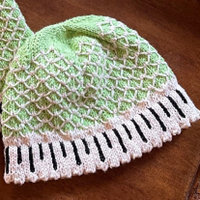 Ravelry: Trellis Garden Party Hat pattern by Sheila Pfeiffer