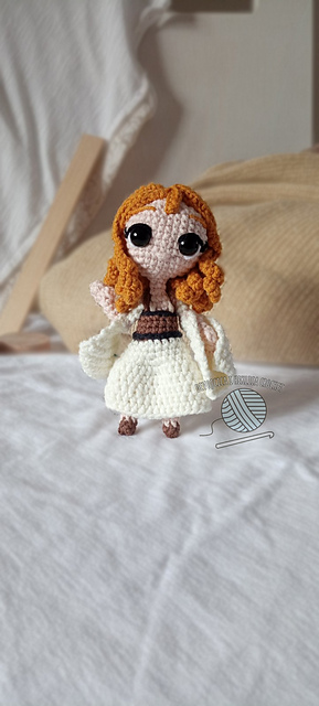 Ravelry: Eowyn Lord of the rings pattern by Una Stipic