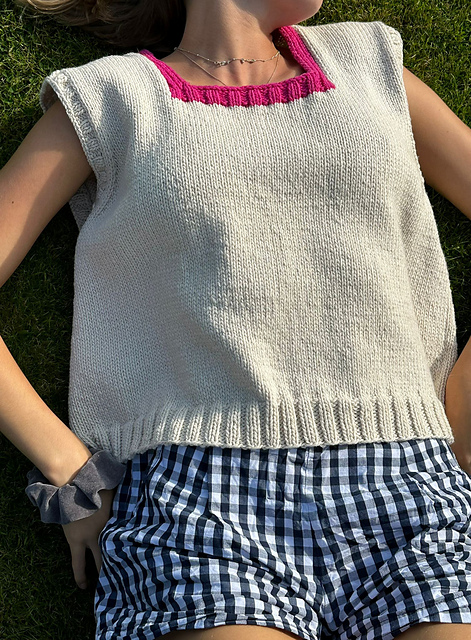 Ravelry: Lara pattern by Di Gilpin