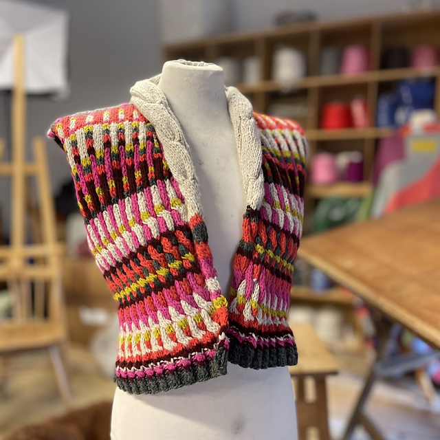 Ravelry: Schiehallion Gilet pattern by Di Gilpin
