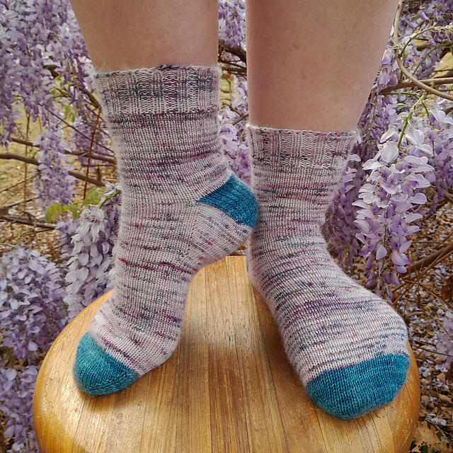 Ravelry: DB Toe Up Socks pattern by Mariette Potgieter