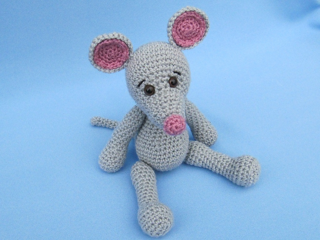 Ravelry: Mouse Mili pattern by Veronika Maskova