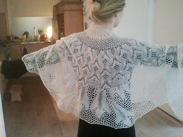 Ravelry: Happily Ever After pattern by Meilindis