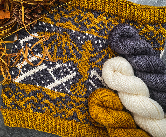 Ravelry: Dragon Academy Cowl (Aran) pattern by Dragon Hoard Designs