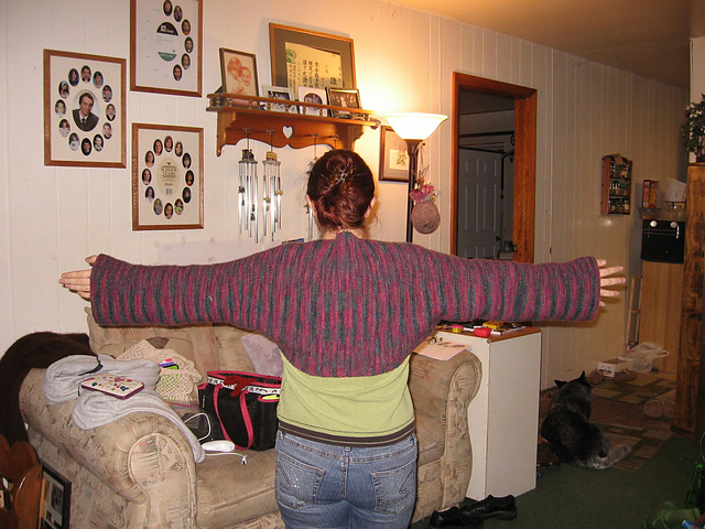 Ravelry: Easy Peasy Sleevies pattern by Jacqui Headley