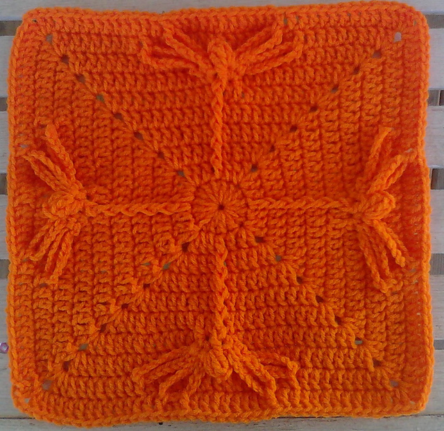 Ravelry: April Dragonflies Around 12" Square pattern by Aurora Suominen