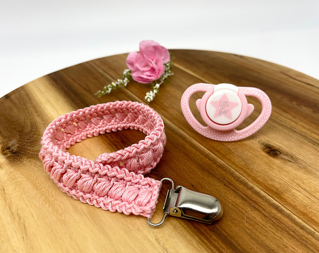 Ravelry: Pacifier clip pattern by Dreamee Crochet
