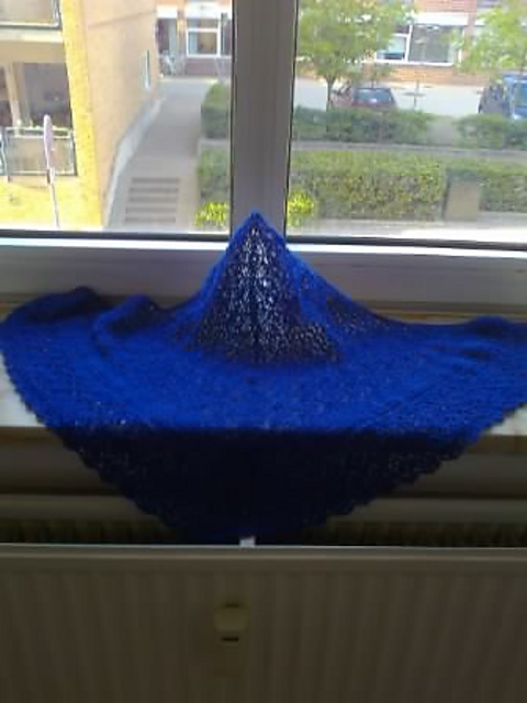 Ravelry: Costa Rican Shawl pattern by Bill Thoms