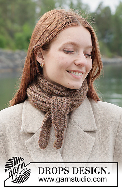 Ravelry: 261-54 Walnut Whirl Shawl pattern by DROPS design