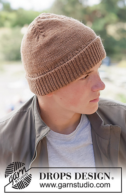 Ravelry: 260-25 Creme Caramel Hat pattern by DROPS design