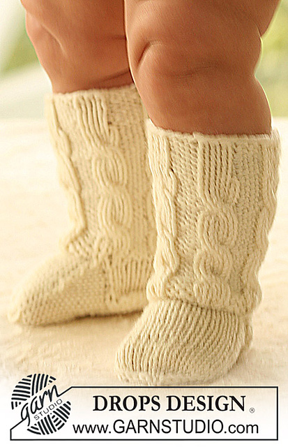Ravelry: b17-10 Matheo Socks pattern by DROPS design