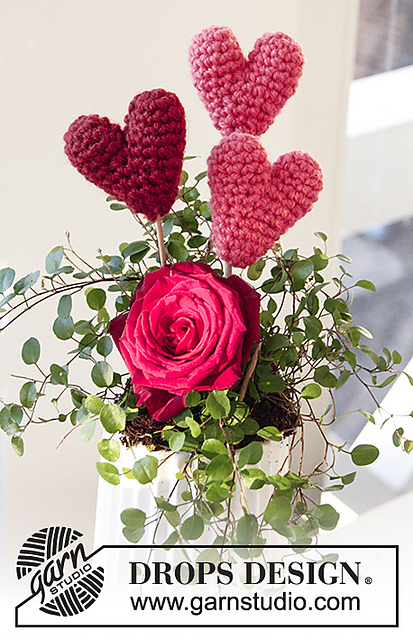 Ravelry: 0-1222 Little Hearts pattern by DROPS design