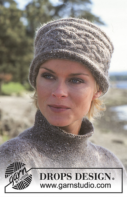 Ravelry: 66-25 Elaine Hat pattern by DROPS design
