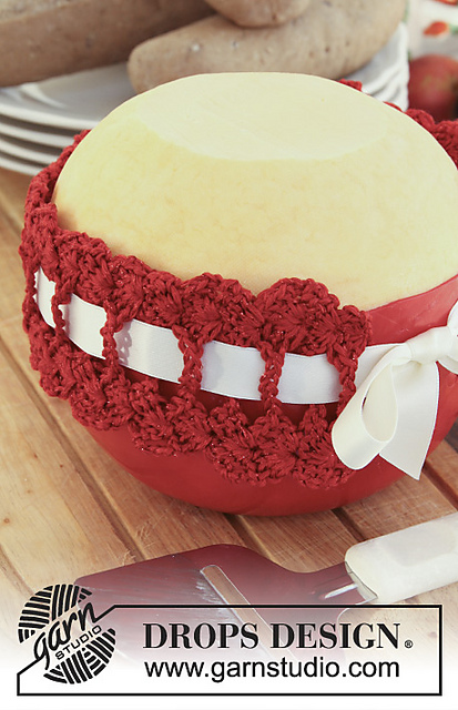 Ravelry: 0-740 Cheese ribbon for Christmas pattern by DROPS design