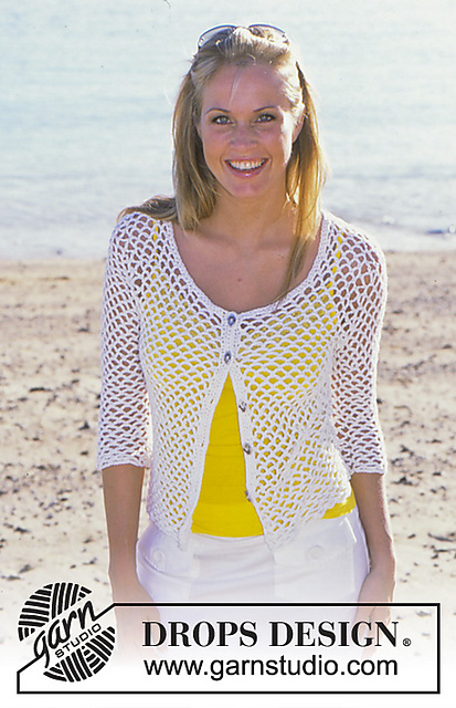 Ravelry: 82-6 a Catch of the Day Cardigan pattern by DROPS design
