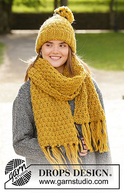 Ravelry: 204-2 b Hello Autumn Scarf pattern by DROPS design