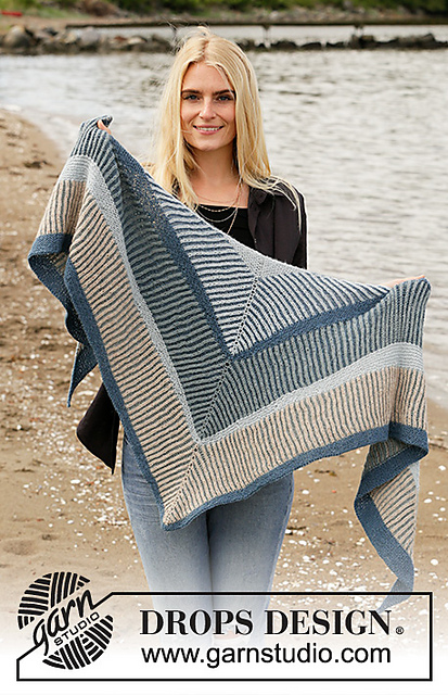 Ravelry: 203-16 Sandstone Wrap pattern by DROPS design