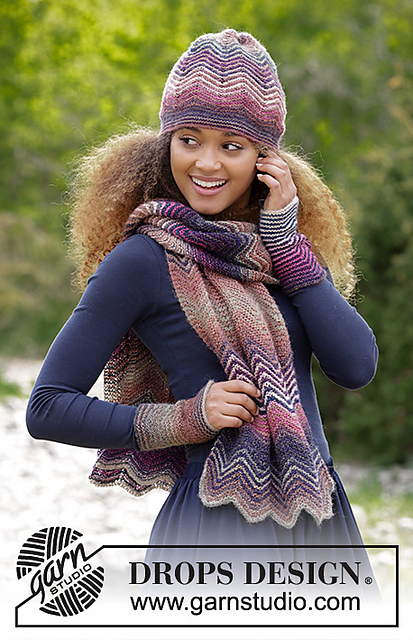 Ravelry: 180-32 a Warm Waves Scarf pattern by DROPS design