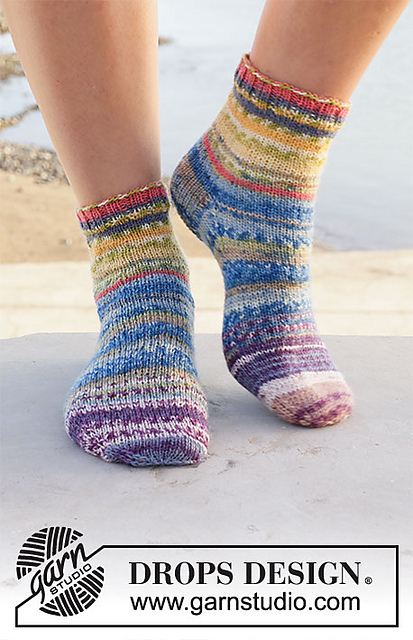 Ravelry: 209-19 Festival Socks pattern by DROPS design