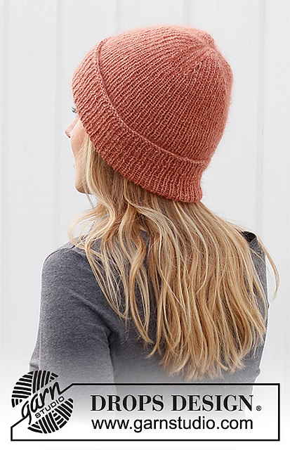 Ravelry: 214-2 a Blushing Fall Hat pattern by DROPS design