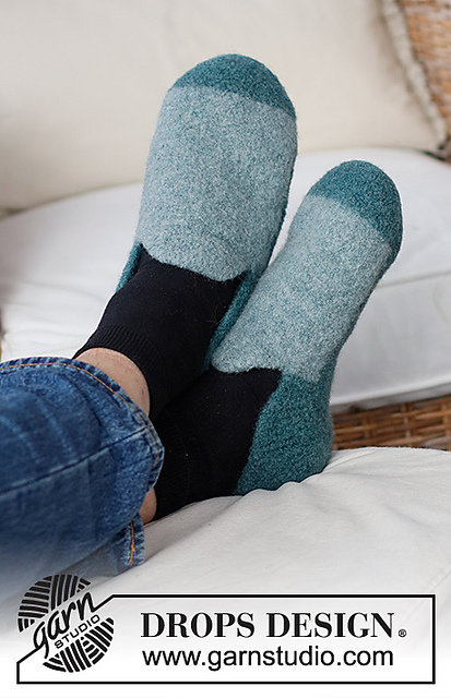 Ravelry: 224-32 Good Morning Slippers pattern by DROPS design