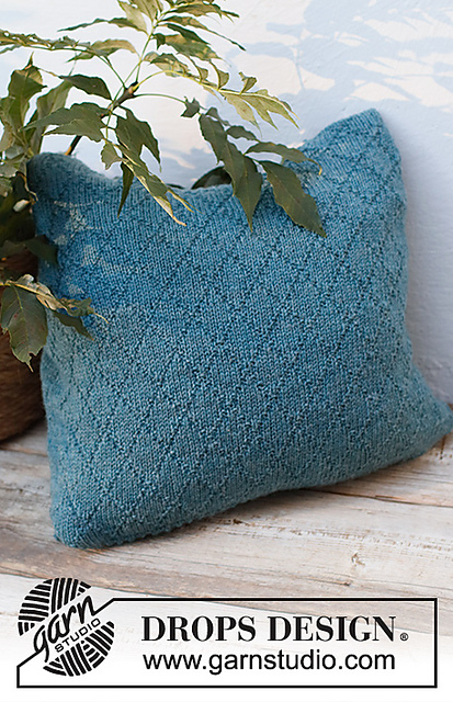 Ravelry: 228-57 Deep Sea Diamond Pillow pattern by DROPS design