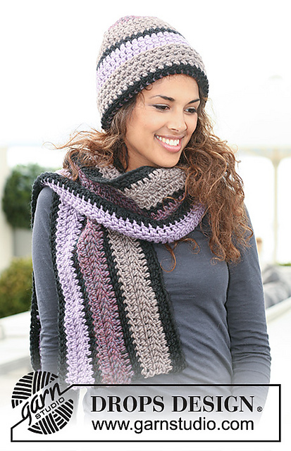 Ravelry: 125-32 b - Frosting scarf pattern by DROPS design