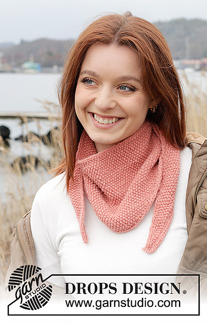 Ravelry: 242-21 Pretty Peach Shawl pattern by DROPS design