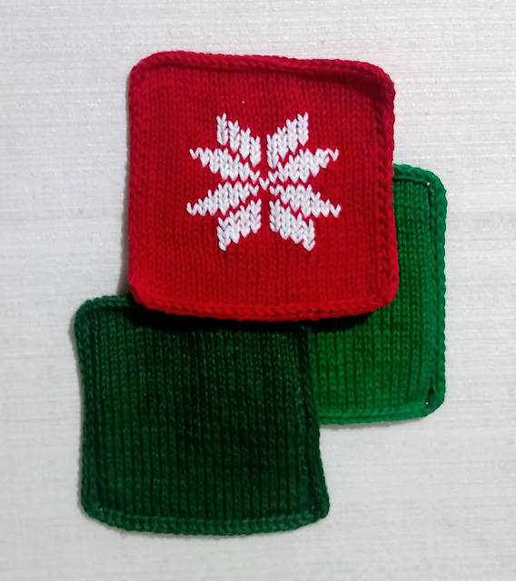 Ravelry: Porta copos para o Natal pattern by Duas arteiras