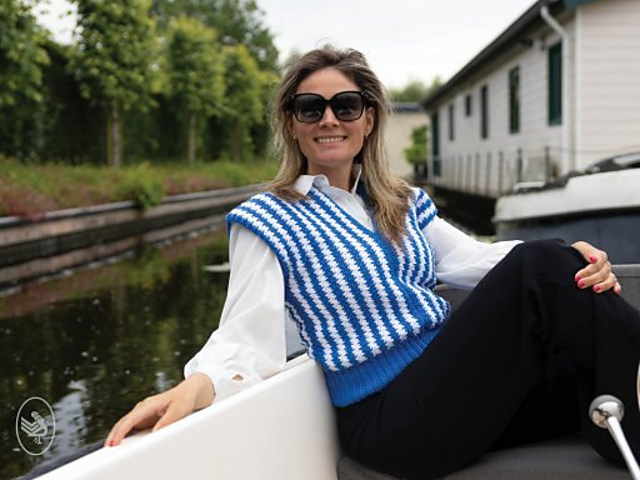 Ravelry: Seaside Top pattern by Linda Modderman