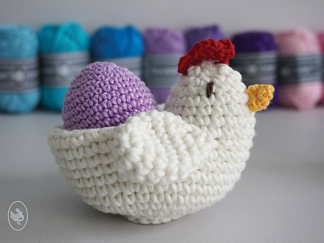 Ravelry: Easter Chicken pattern by Durable Yarn