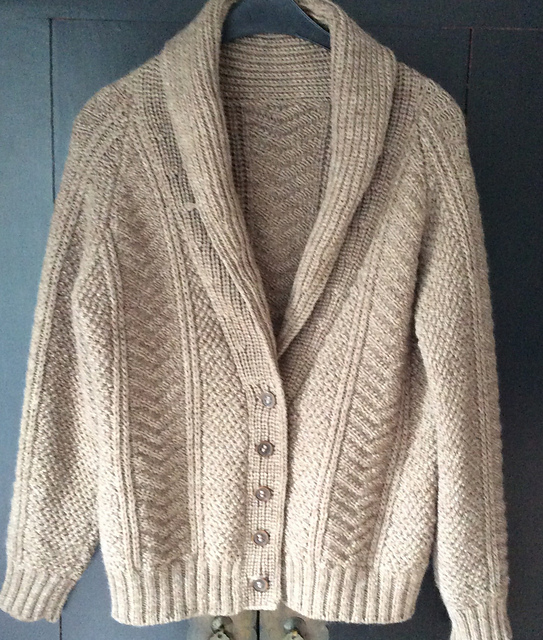 Ravelry: DutchJacky's Channel with seamless shawl collar