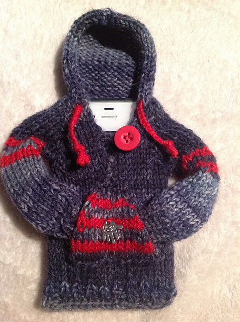 Ravelry: Dutchknitty's Dutchy's Iphonehoody