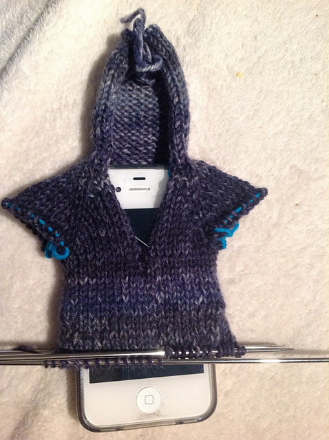 Ravelry: Dutchknitty's Dutchy's Iphonehoody