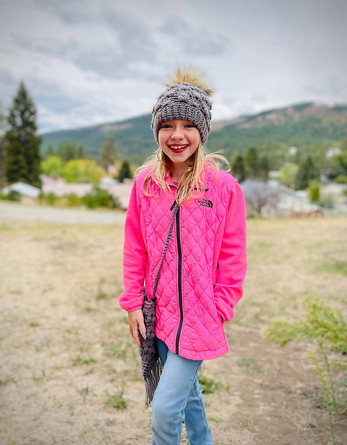 Ravelry: Breaking Boulders beanie pattern by Danielle wiseman