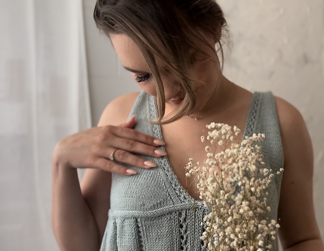 Ravelry: Charmes de la Côte pattern by Dziergane Niebo