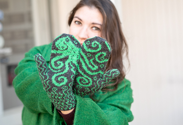 Ravelry: Octopus Point pattern by Elizabeth Elliott