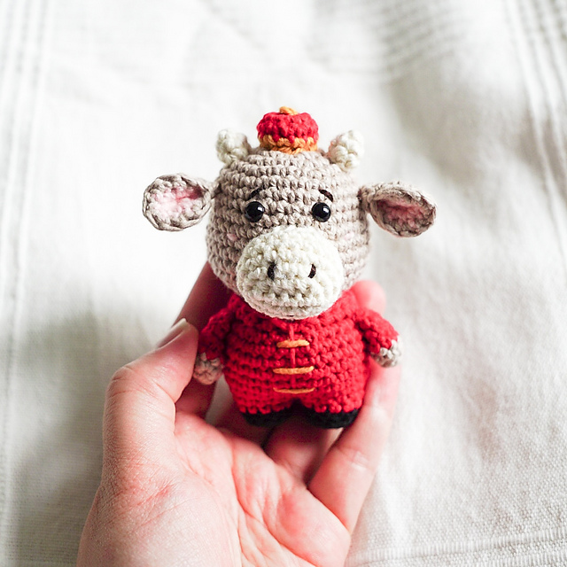Ravelry: Year of the Ox pattern by Chloe Yuen
