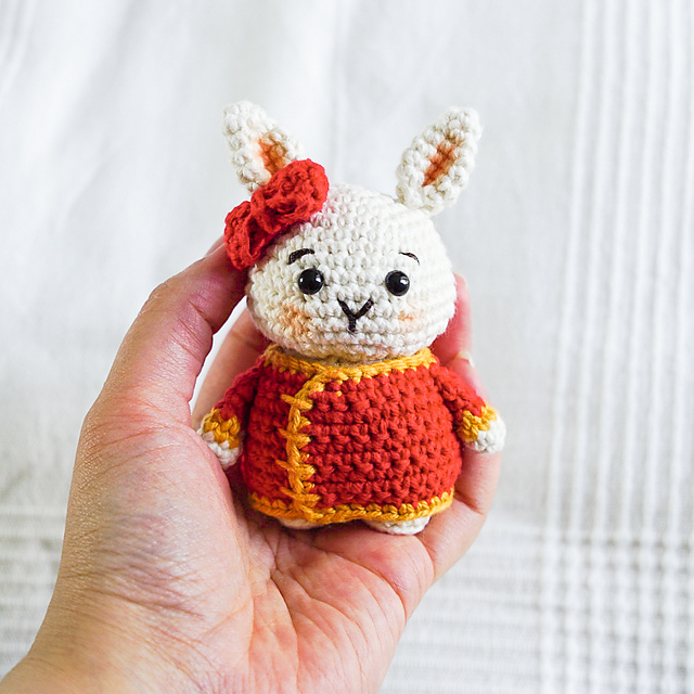 Ravelry: Year of the Rabbit pattern by Chloe Yuen