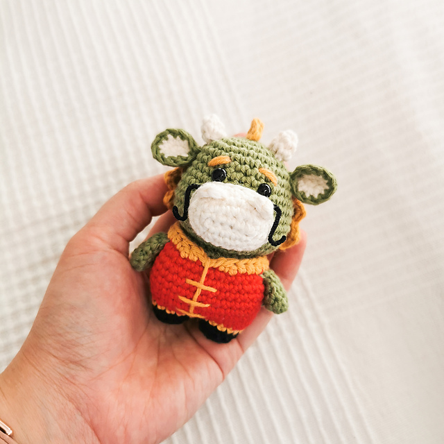 Ravelry: Year of the Dragon pattern by Chloe Yuen