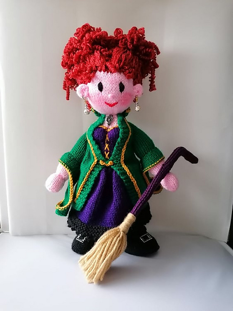 Ravelry: Winifred Sanderson pattern by Elaine Munn