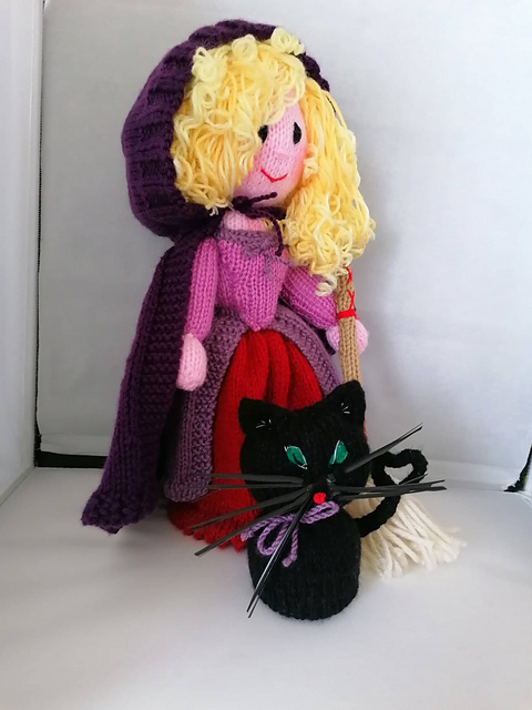 Ravelry: Sarah Sanderson pattern by Elaine Munn