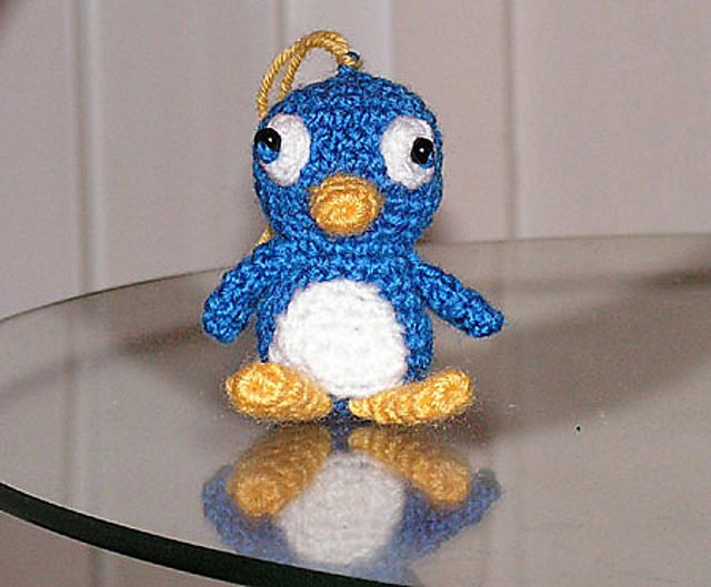 Ravelry: Petit pingouin pattern by EclatDuSoleil
