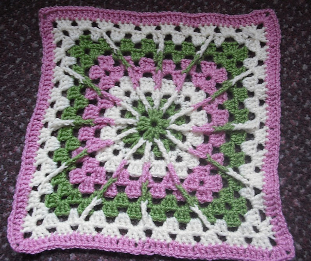 Ravelry: Double Treble Burst Square pattern by Amelia Beebe