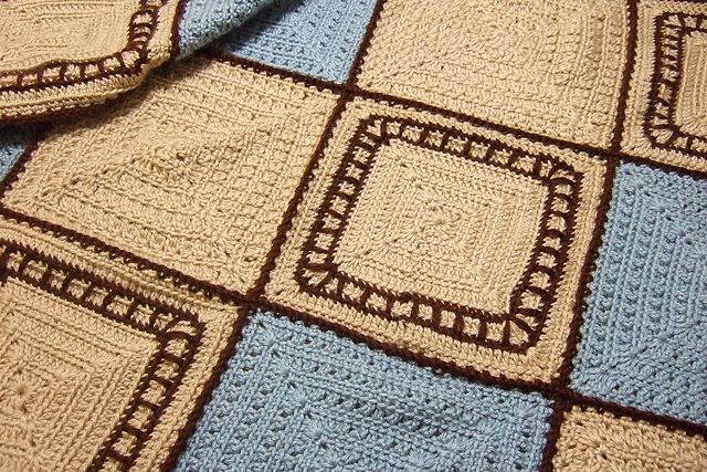 Ravelry: Train Tracks Baby Blanket pattern by Heather Tucker