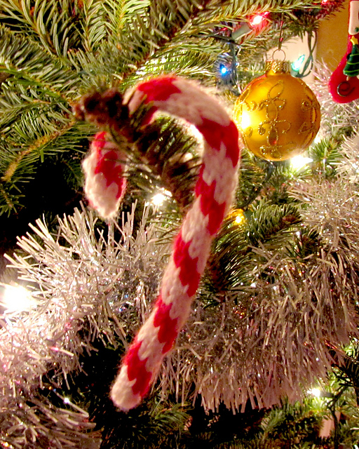Ravelry: Candy Cane Christmas Ornament pattern by Eileen Casey