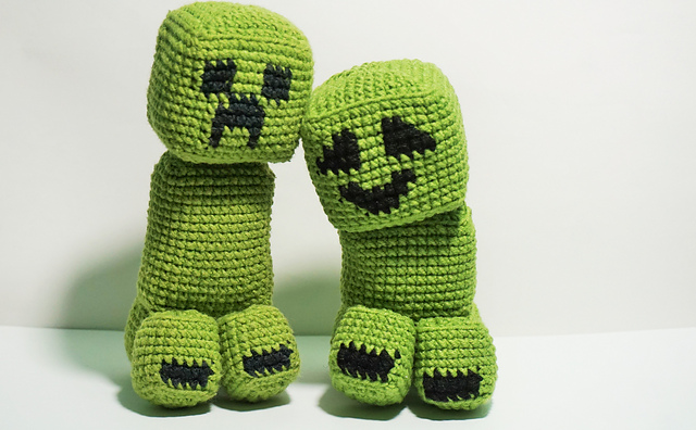 Ravelry: Creeper with Baby Minecraft pattern by Galina Litvinova