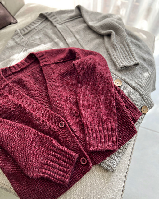 Ravelry: Vogue Cardigan pattern by Tatiana Uluceviz